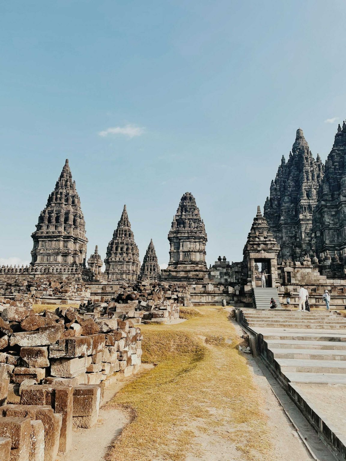 The Ultimate 10-Day Java Itinerary (Central & East Java Highlights)